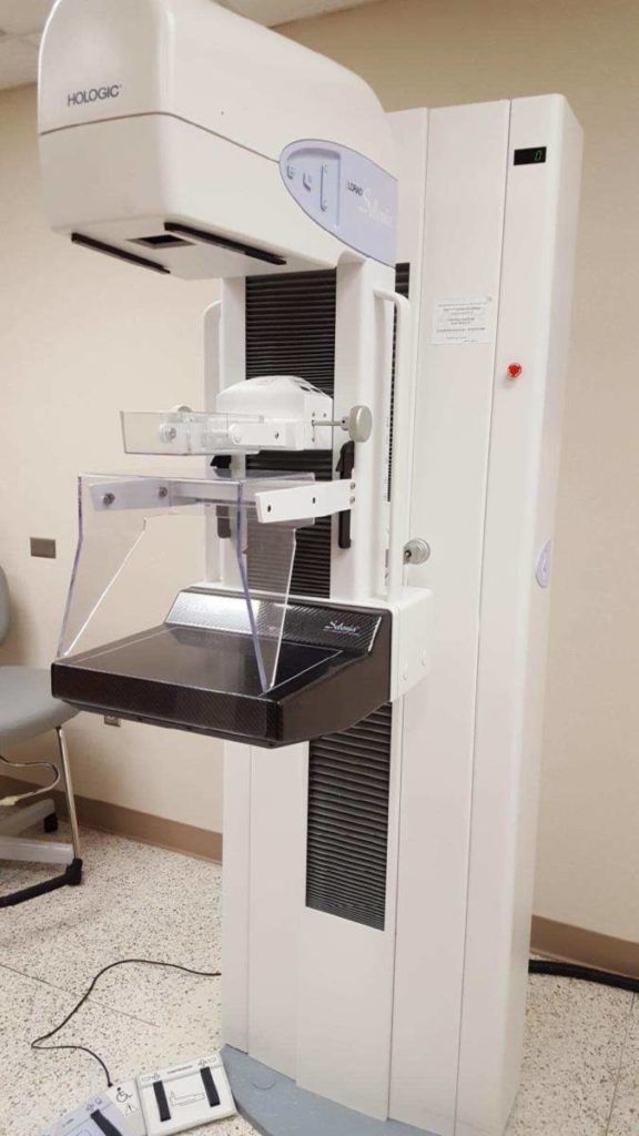 HOLOGIC Selenia Mammography System | Advanced Breast Screening